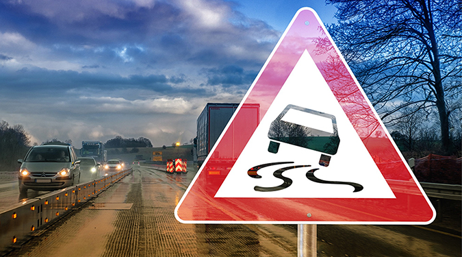 How does the GOK crash sensor for motor caravans and caravans work?